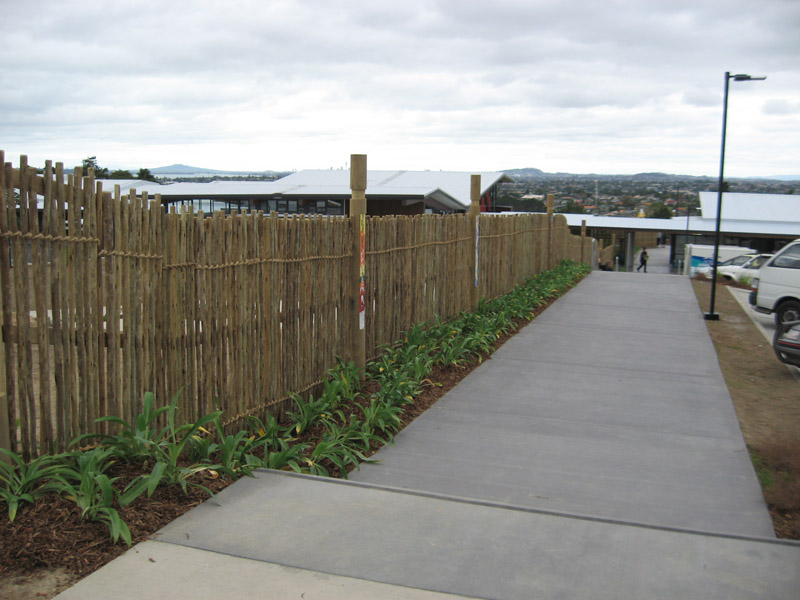 Eucalyptus Fencing For Sale - Rustic, Tribal - BYXS Commercial